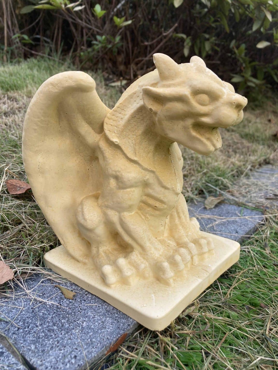 Concrete Gargoyle Molds Winged Statue for Garden Decor - Lcmolds.com