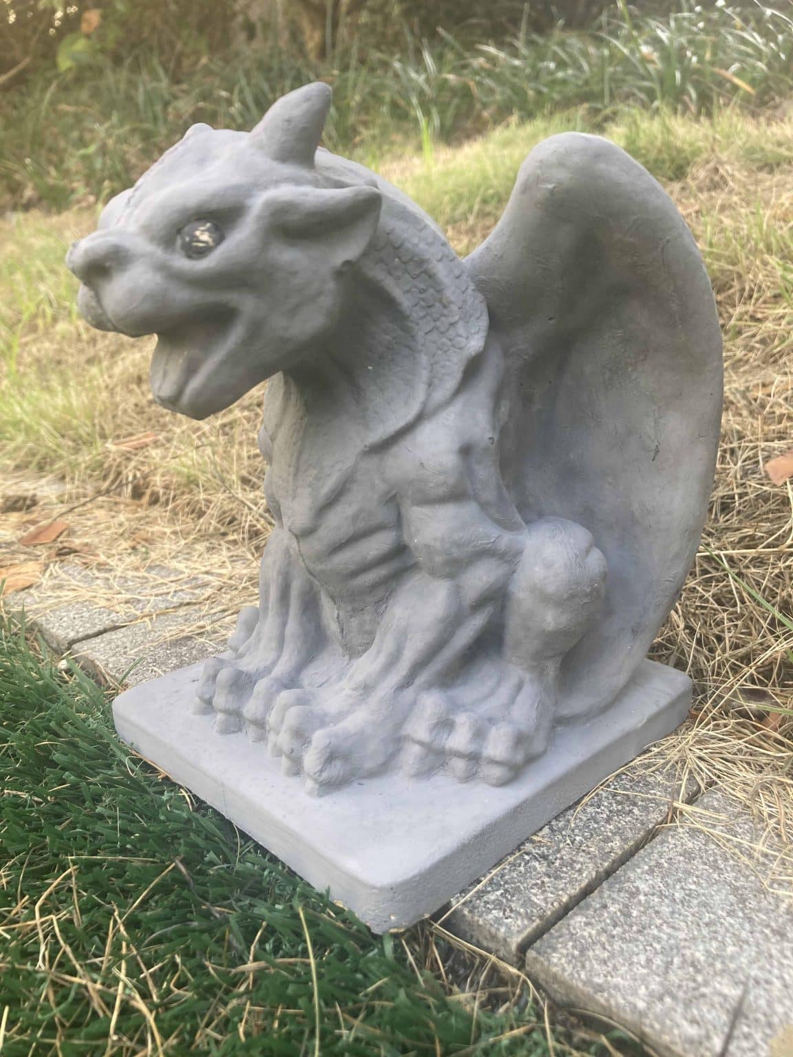 Concrete Gargoyle Molds Winged Statue for Garden Decor - Lcmolds.com